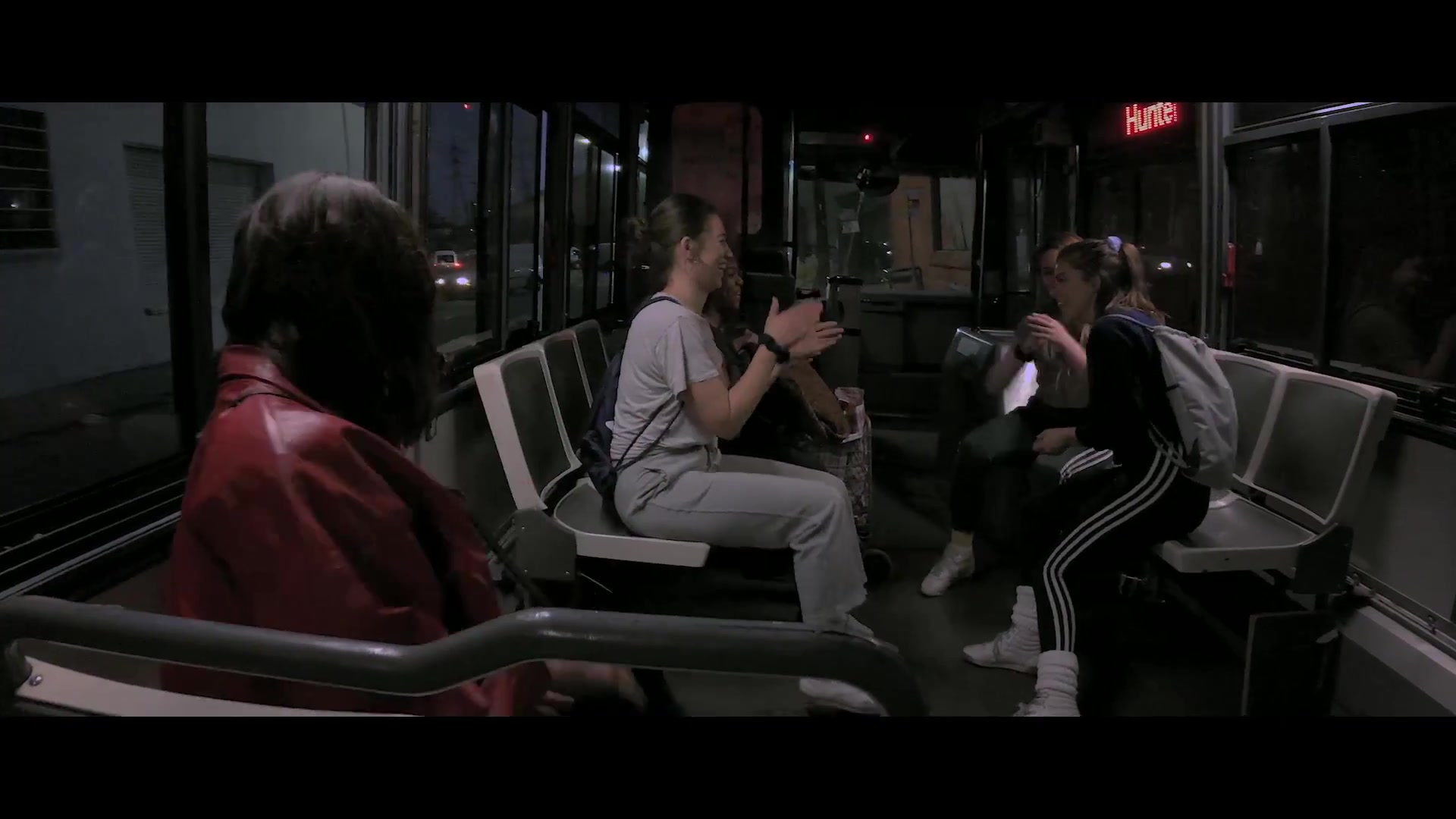 HD Screencaps - FinalStop 0158 - Phoebe Tonkin Web