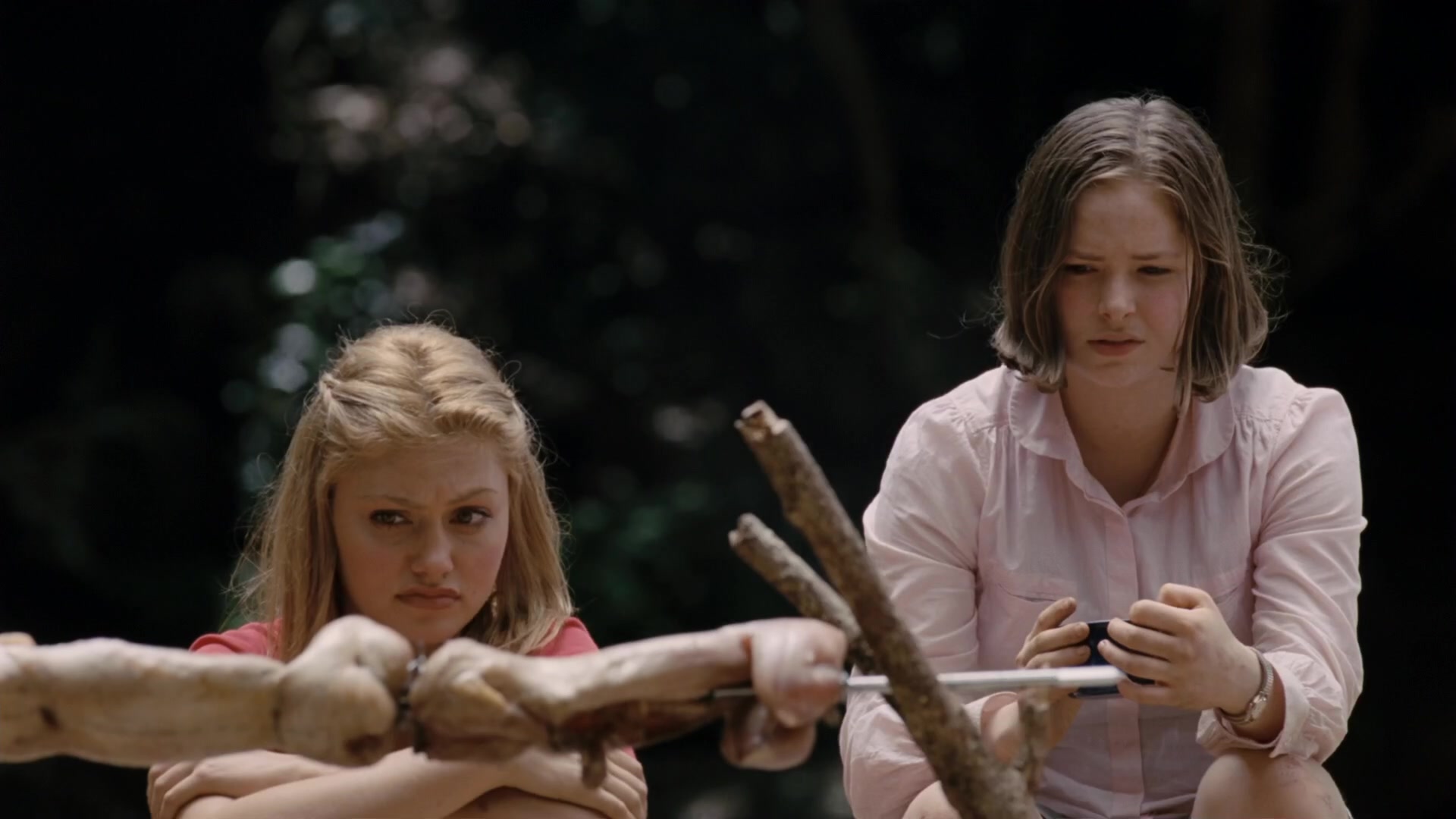 HD Screencaps - twtwb 0117 - Phoebe Tonkin Web