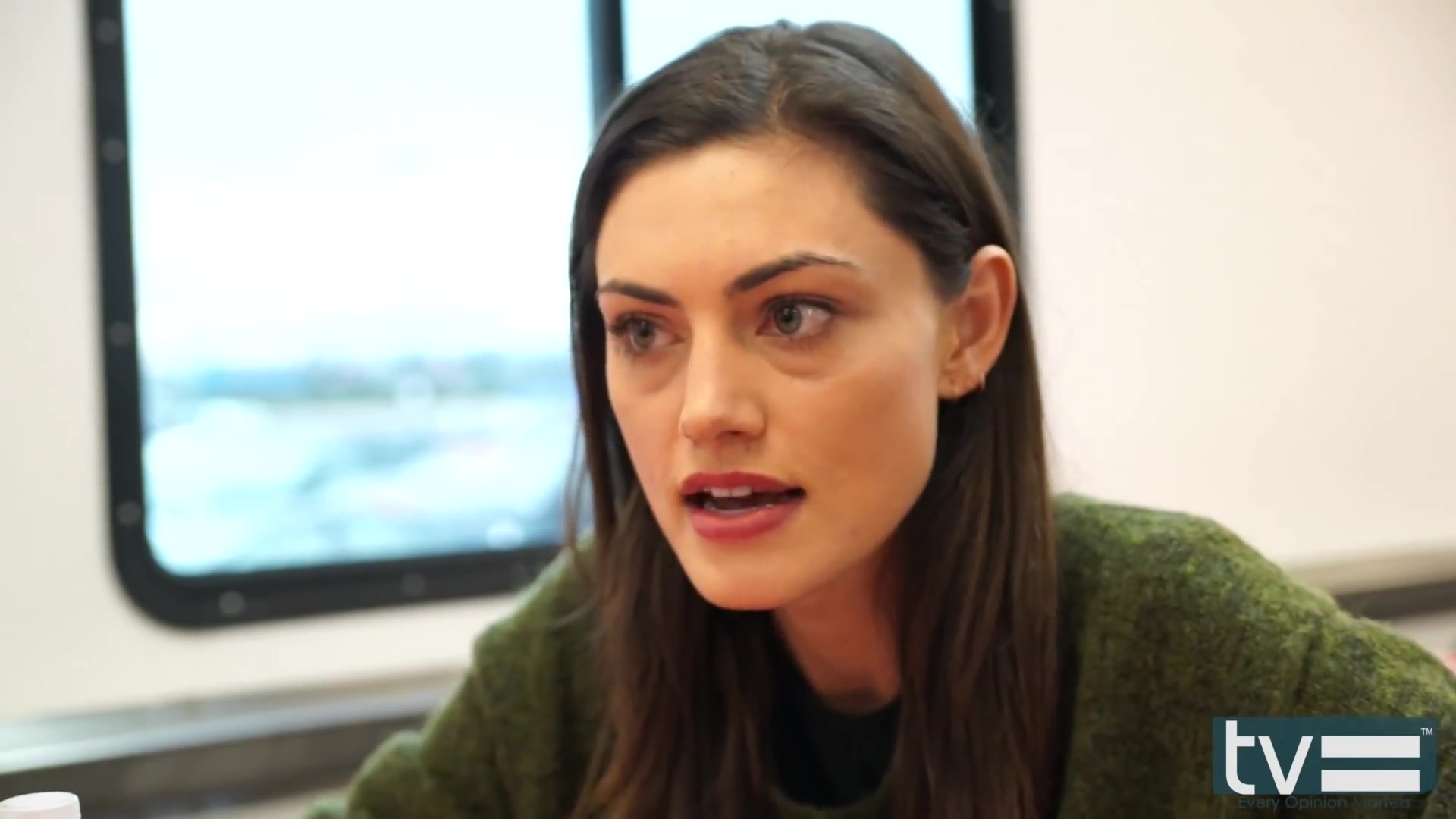 TV Equals - Stalker Interview - stalkerint033 - Phoebe Tonkin Web