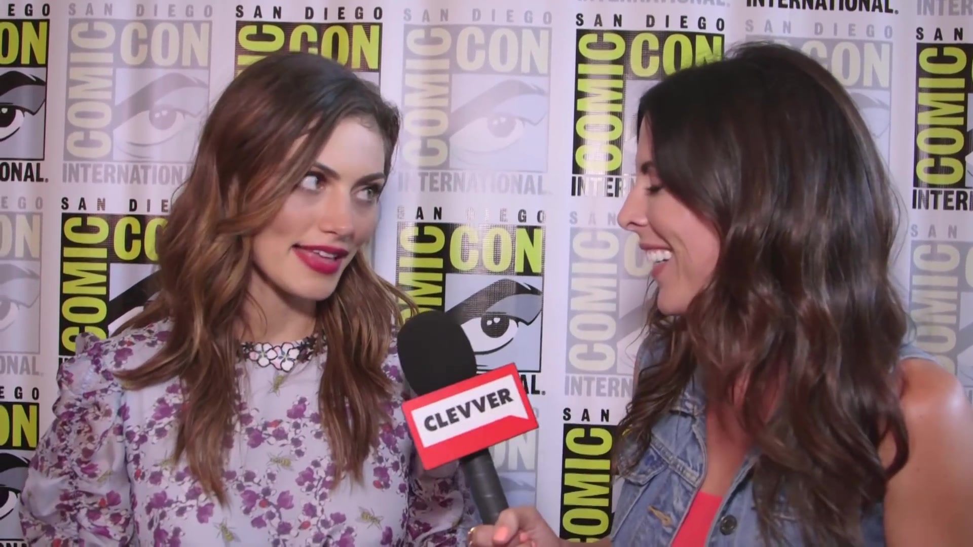 Clevver TV - Phoebe Tonkin SDCC interview - sdccsixteenint060 - Phoebe ...