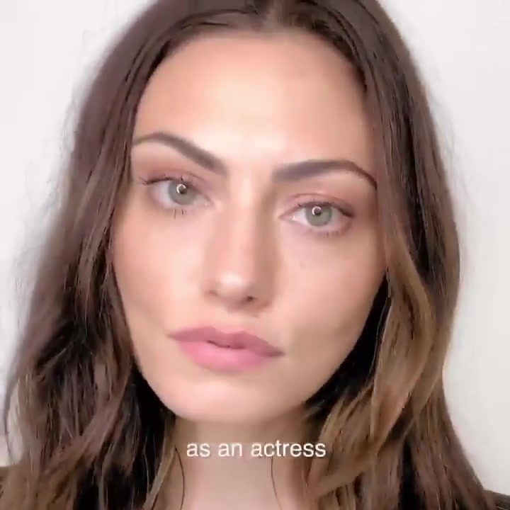 Chanel Through Her Lens - chanelthl027 - Phoebe Tonkin Web