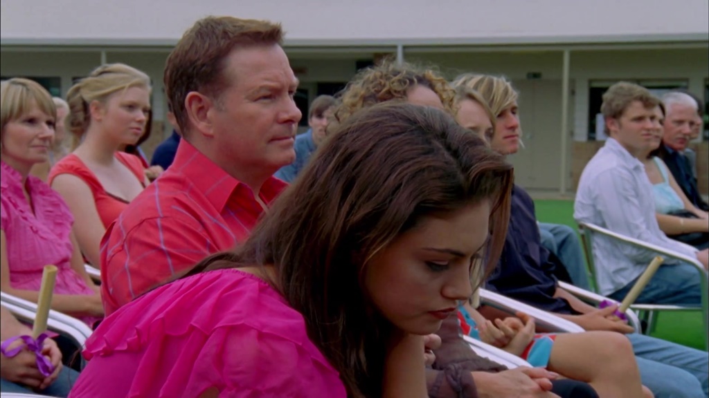 3x26 - Graduation - h2o s03e26 0243 - Phoebe Tonkin Web