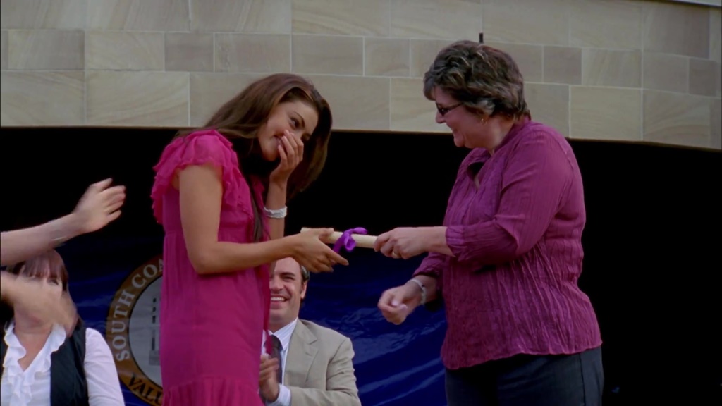 3x26 - Graduation - h2o s03e26 0250 - Phoebe Tonkin Web