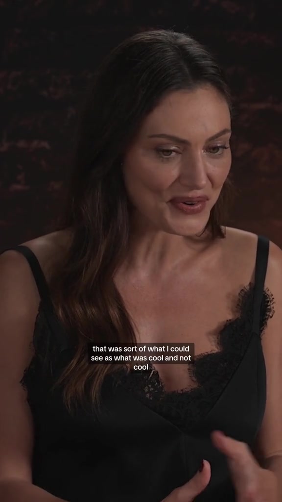 Buzzfeed - Phoebe Tonkin talks awkward teenage phase - buzzfeedint108 ...